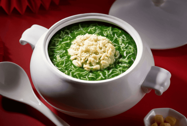 Celestial Braised Spinach Soup with Crab Meat | Ajinomoto
